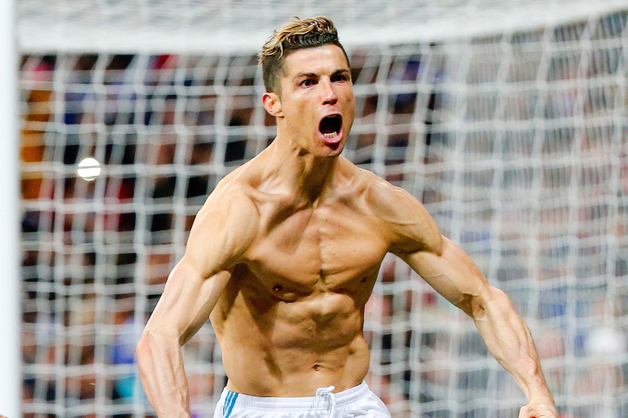 Ronaldo's Salary: Discover the Footballer's Incredible Income in 2025 ...