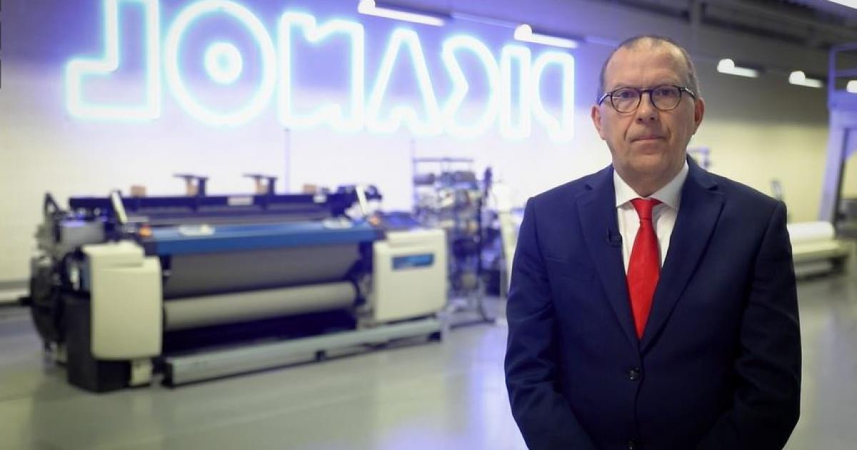 Luc Tack: Een fortuin van €1,44 miljard en succes in het leiden van ...