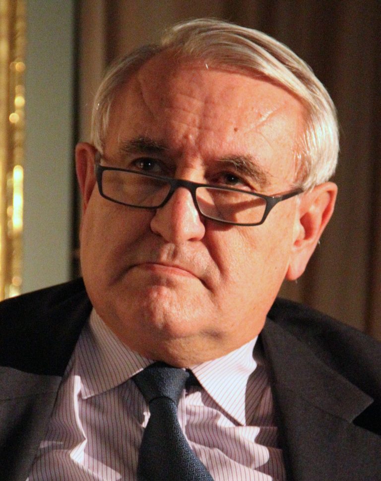 Ancien Premier Ministre : Quels Revenus Pour Jean-Pierre Raffarin En ...